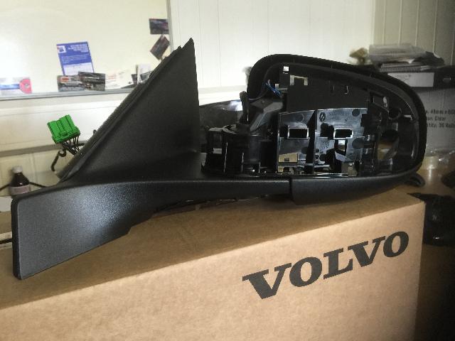 VOLVO S80 PASSENGER SIDE WING MIRROR 2007-2011