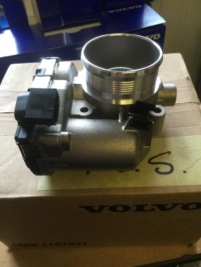VOLVO S60 D5 THROTTLE BODY 2010-2018