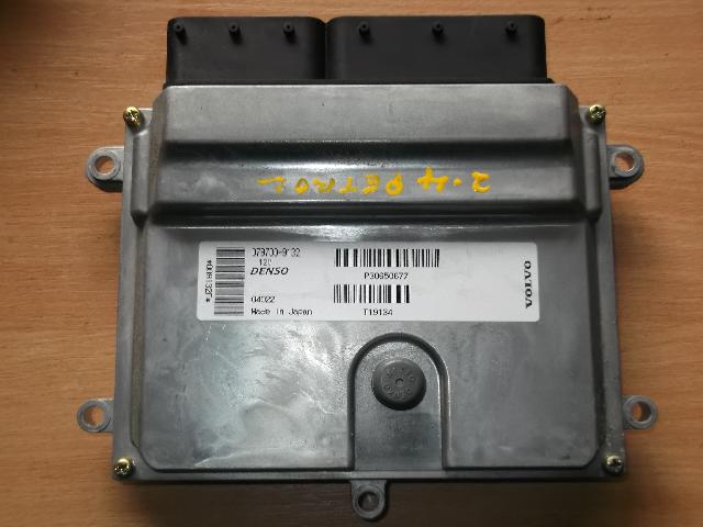 VOLVO S40 2.4 PETROL ENGINE ECU 2004-2010
