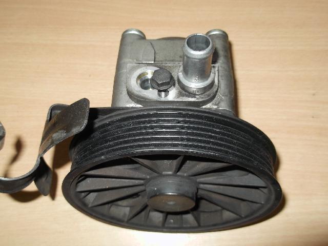 VOLVO S60R POWER STEERING PUMP 2005