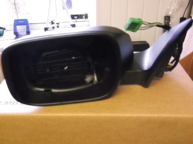 VOLVO XC90 PASSENGER WING MIRROR 2002-2007