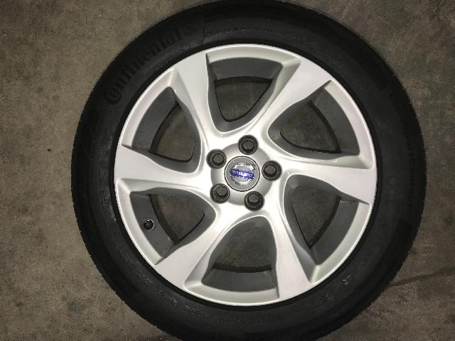 VOLVO V40 XC GREY LARENTA ALLOY WHEEL 2012-2020