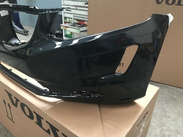 VOLVO XC60 FRONT BUMPER 2013-2017