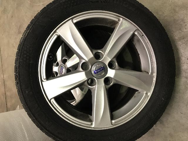 VOLVO V40 MATRES ALLOY WHEEL 2012-2020