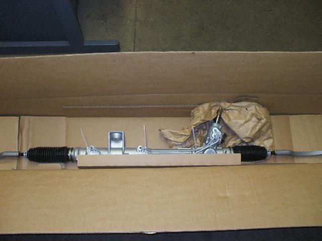 VOLVO XC90 STEERING RACK 2002-2005