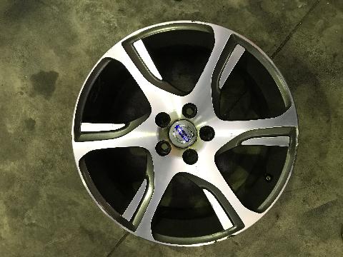 VOLVO XC60 VALDER 17 INCH ALLOY WHEEL 2009-2017